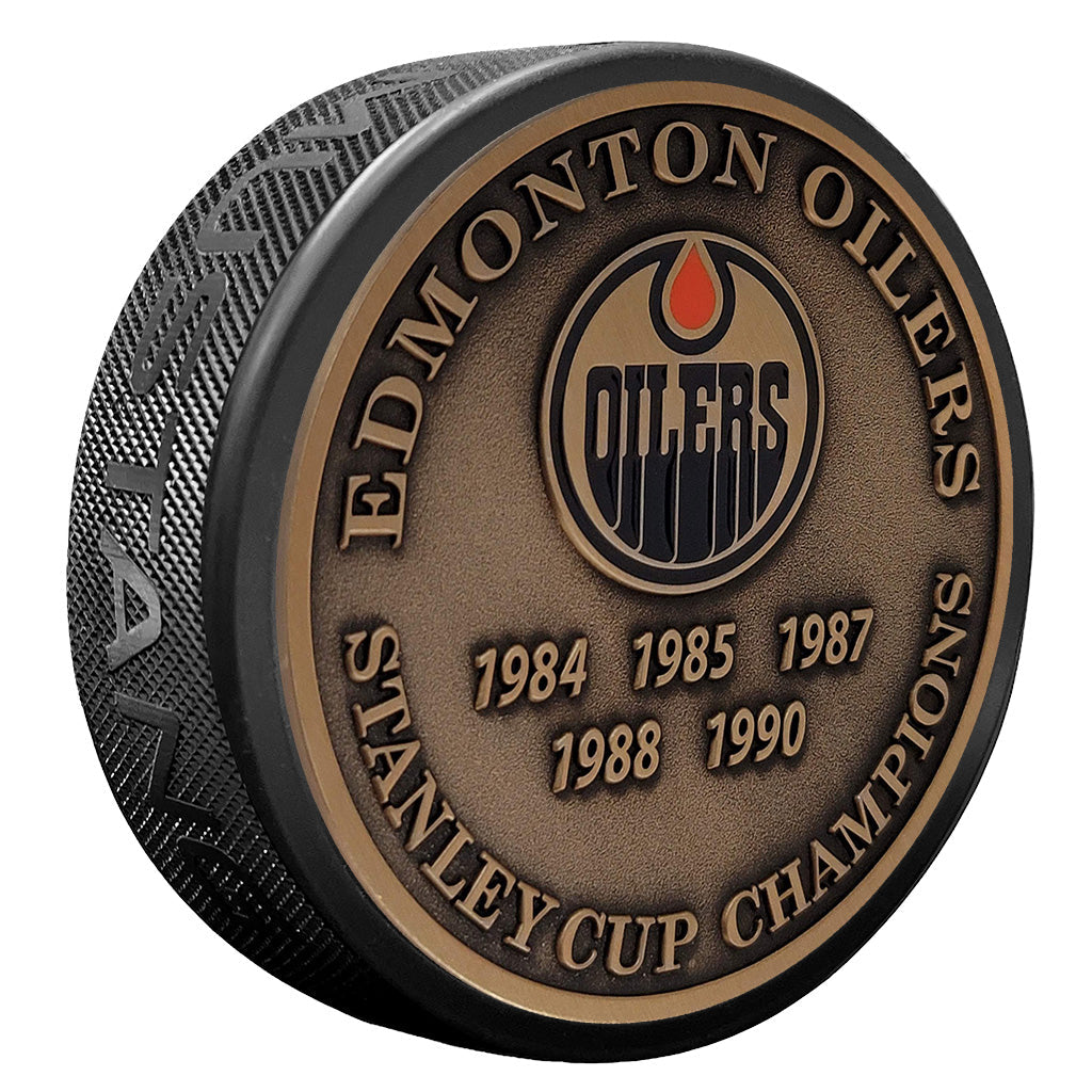 Edmonton Oilers Pucks - Stanley Cup Years Gold Medallion | HHOF ...