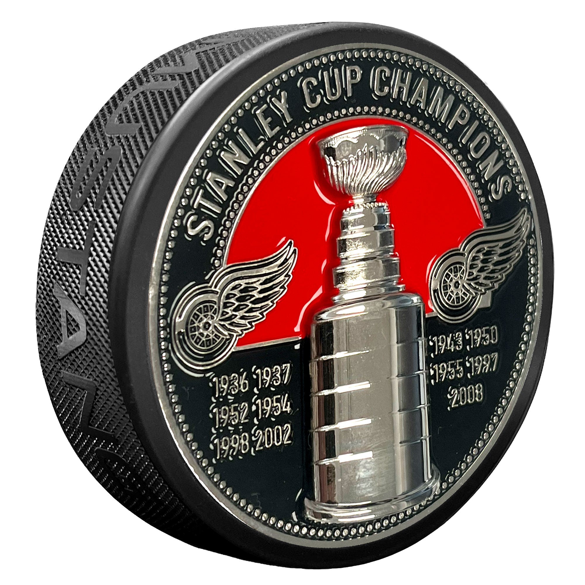 Detroit Red Wings Puck - Ultra 3D Stanley Cup Medallion | Sports Decor ...
