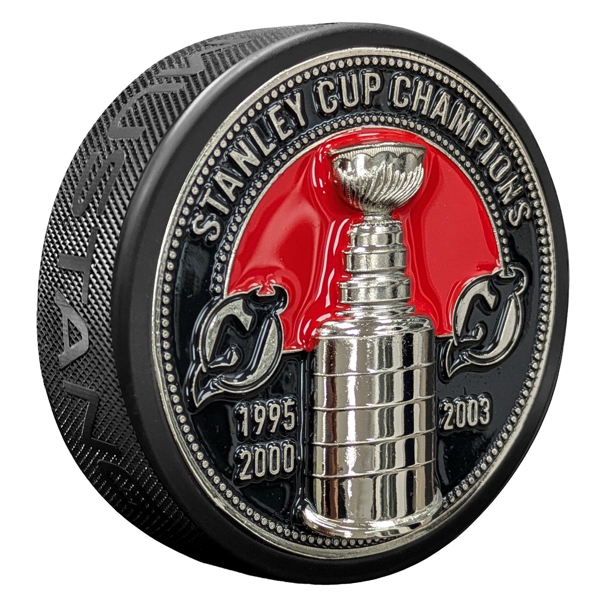 New Jersey Devils Puck | Ultra 3D Stanley Cup Medallion | Hockey Hall ...
