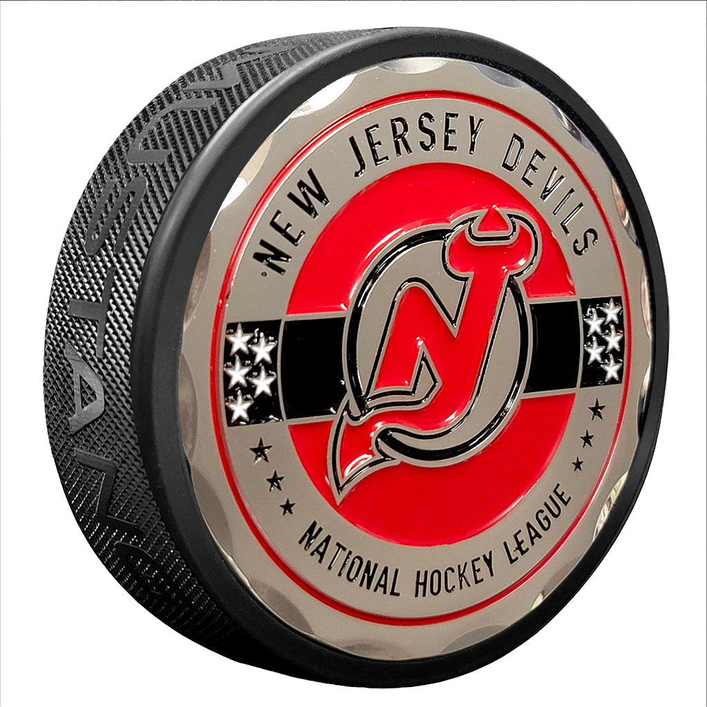 New Jersey Devils Puck | Stars & Stripes Medallion | Sports Decor ...